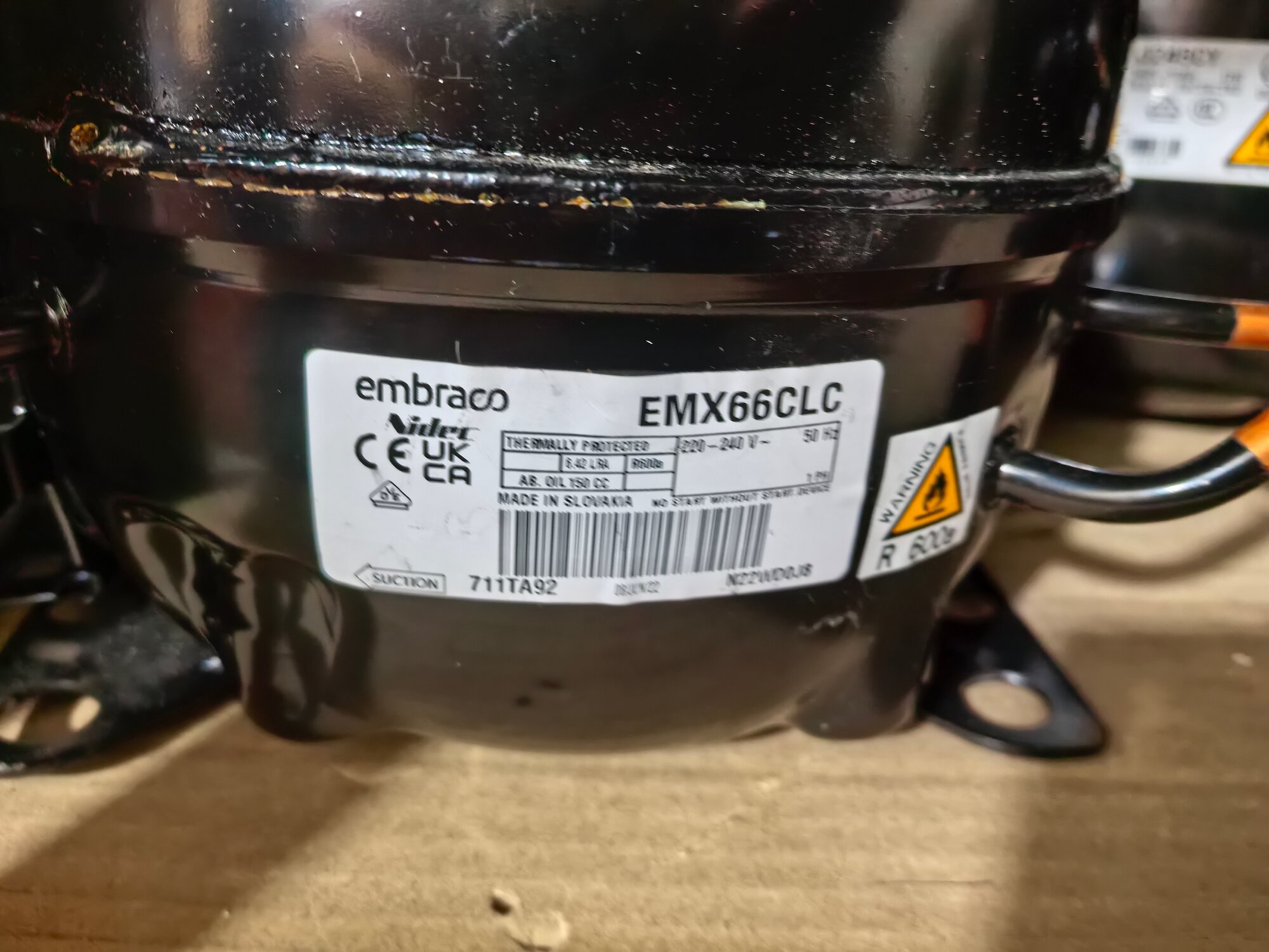 Компрессор холодильника Embraco EMX66CLC (R-600, -23,3С, 183Вт) ORIGINAL