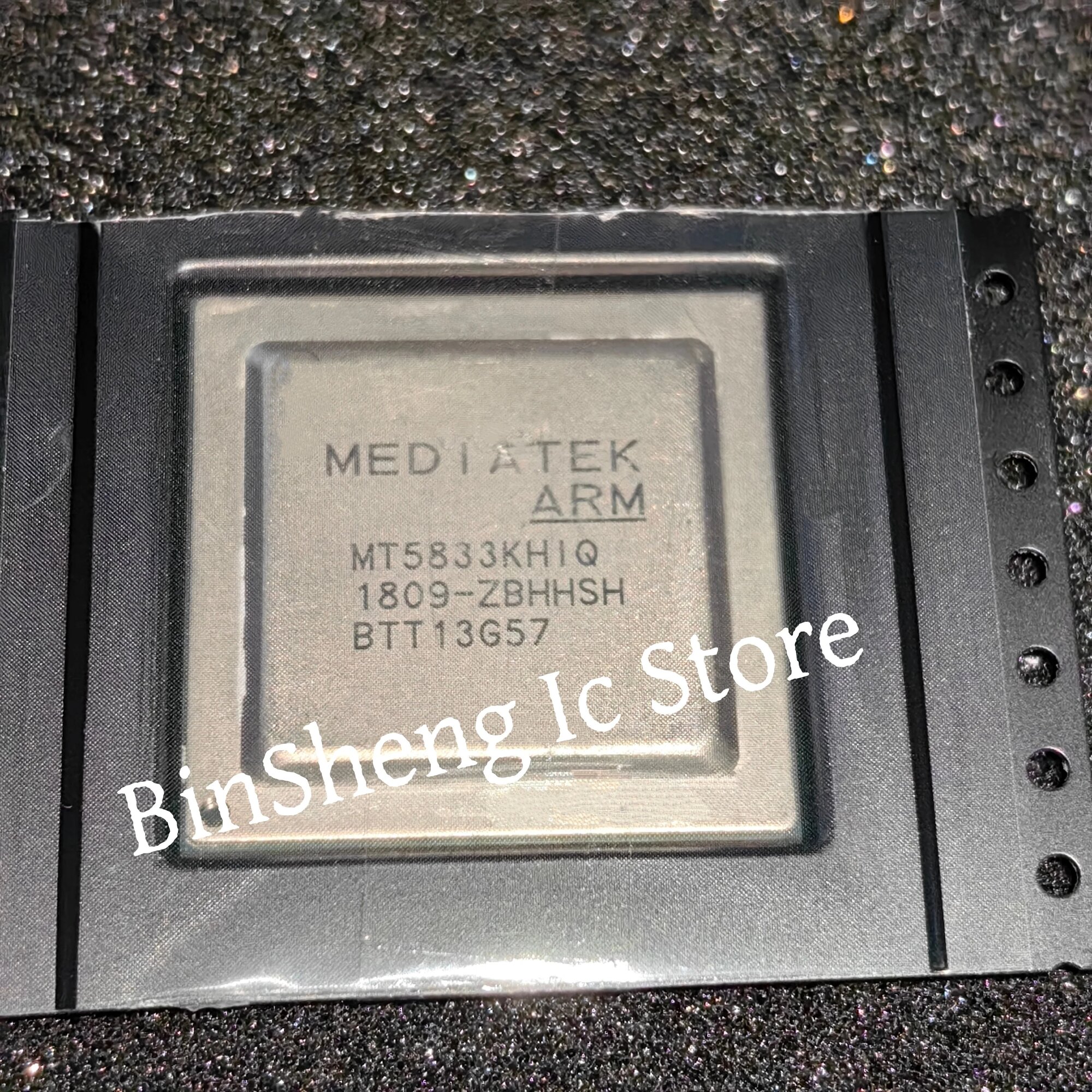 Выпрямитель для волос BSHF MT5833KHIQ, черный