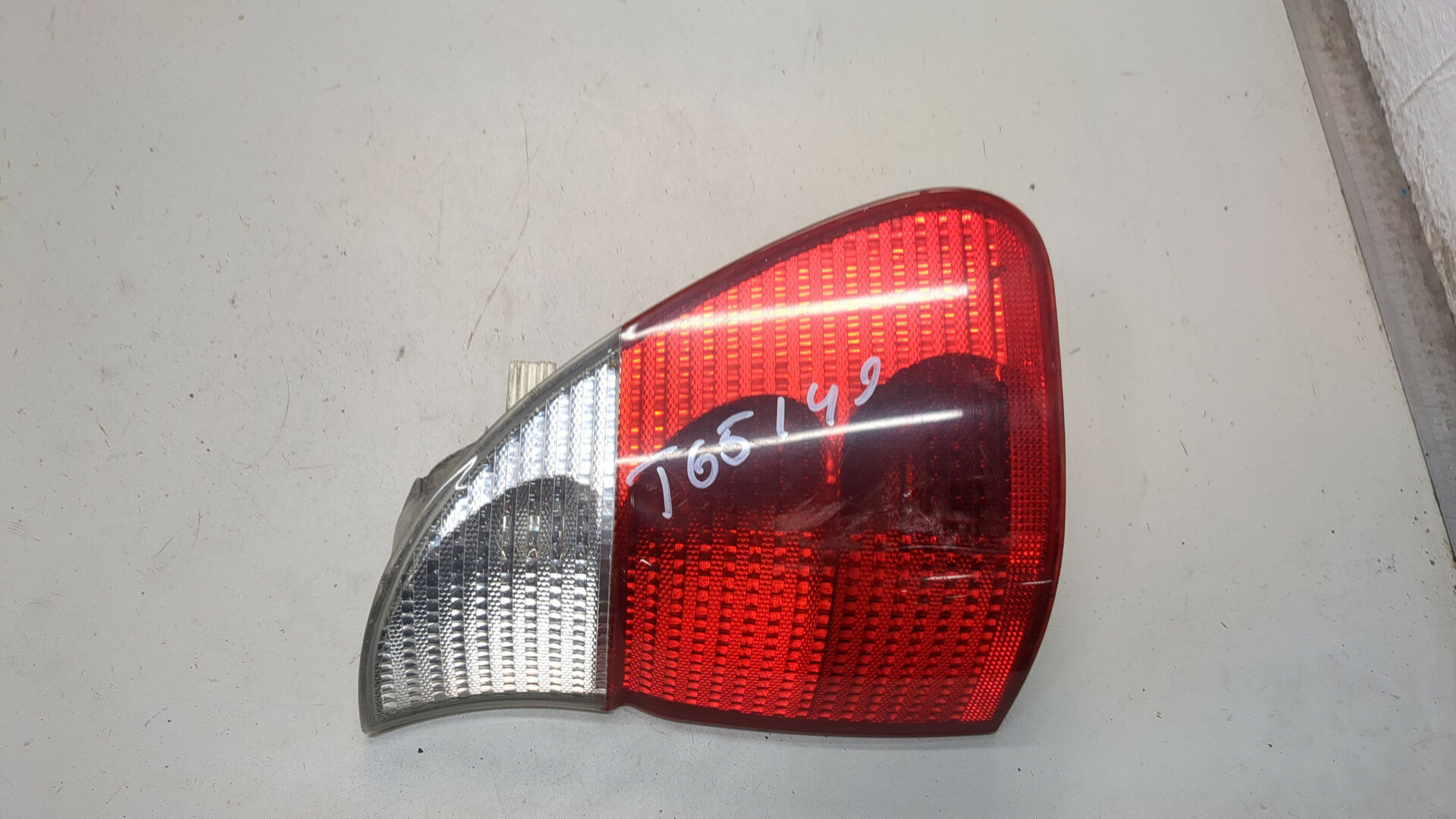Фонарь (задний) правый BMW X5 E53 Б/У