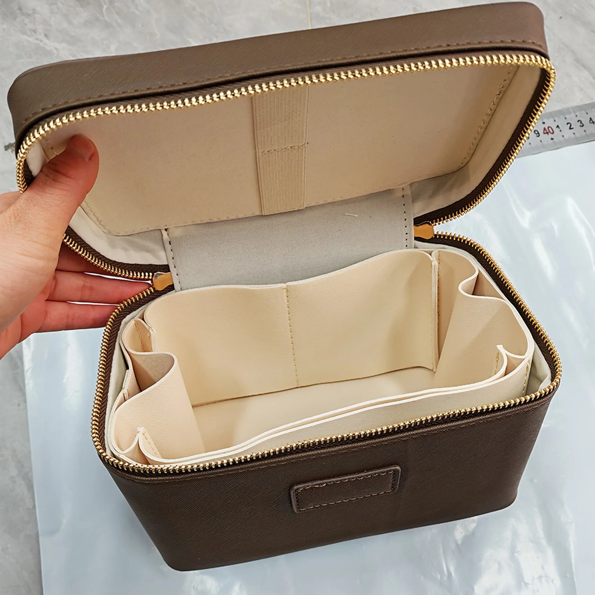 Косметичка , кофе — фото 1