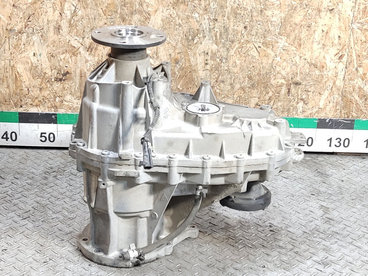 Коробка раздаточная TANK 300 2021-2026 1800100XGW04A