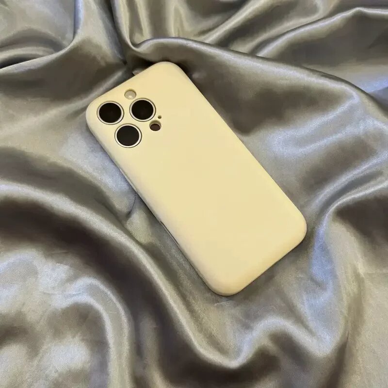 Чехол для iPhone 13 Pro Max из жидкого силикона цвета антикварного белого - полная защита от падений