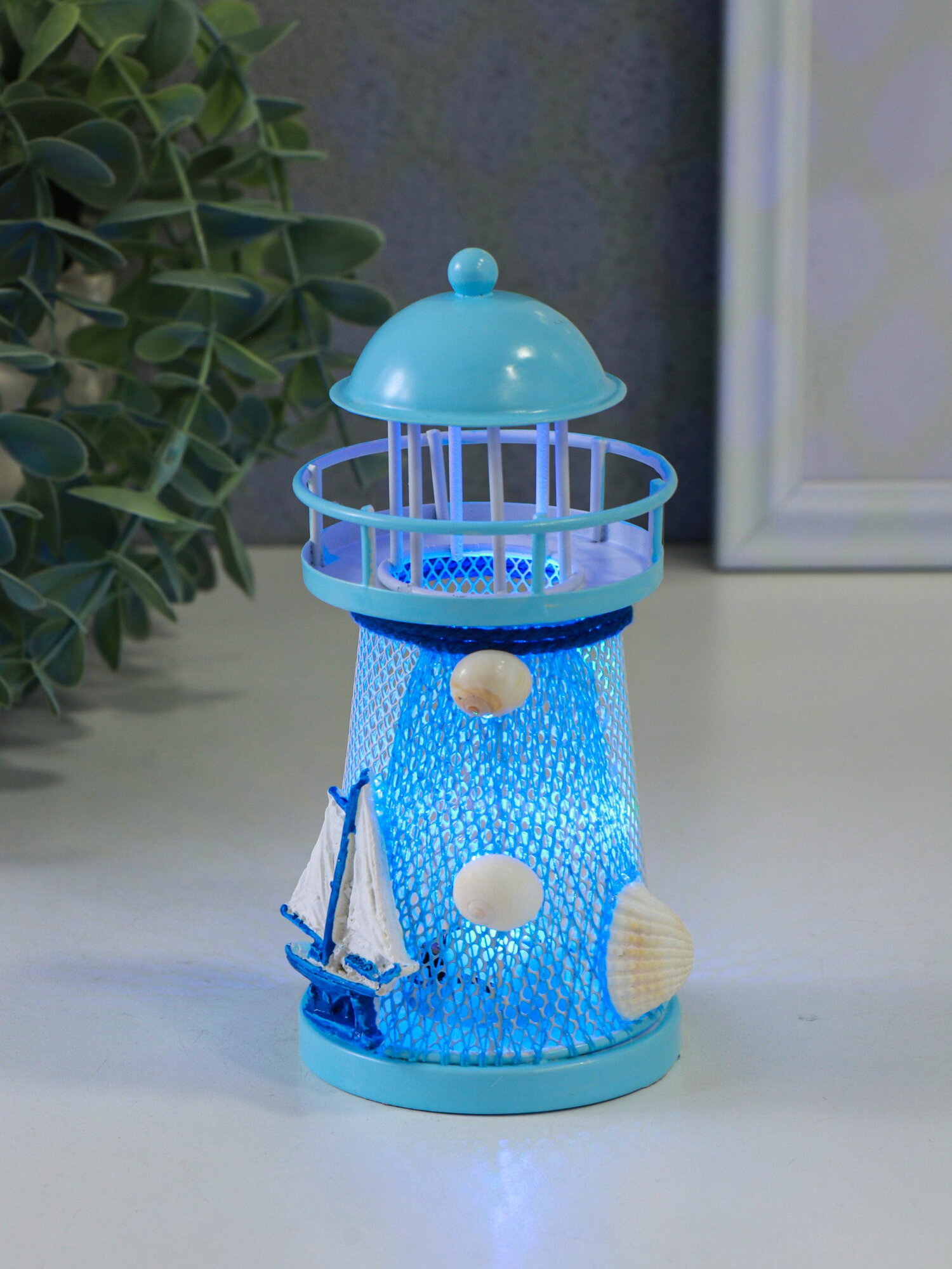 Фигура светящаяся "Маяк с корабликом и сеткой", голубой, 3xLR1130, RGB, LED-ночник, 7.5x7.5x18 см