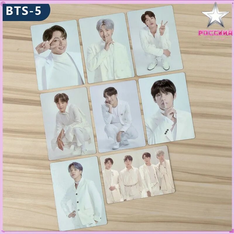 Официальная случайная карточка BTS