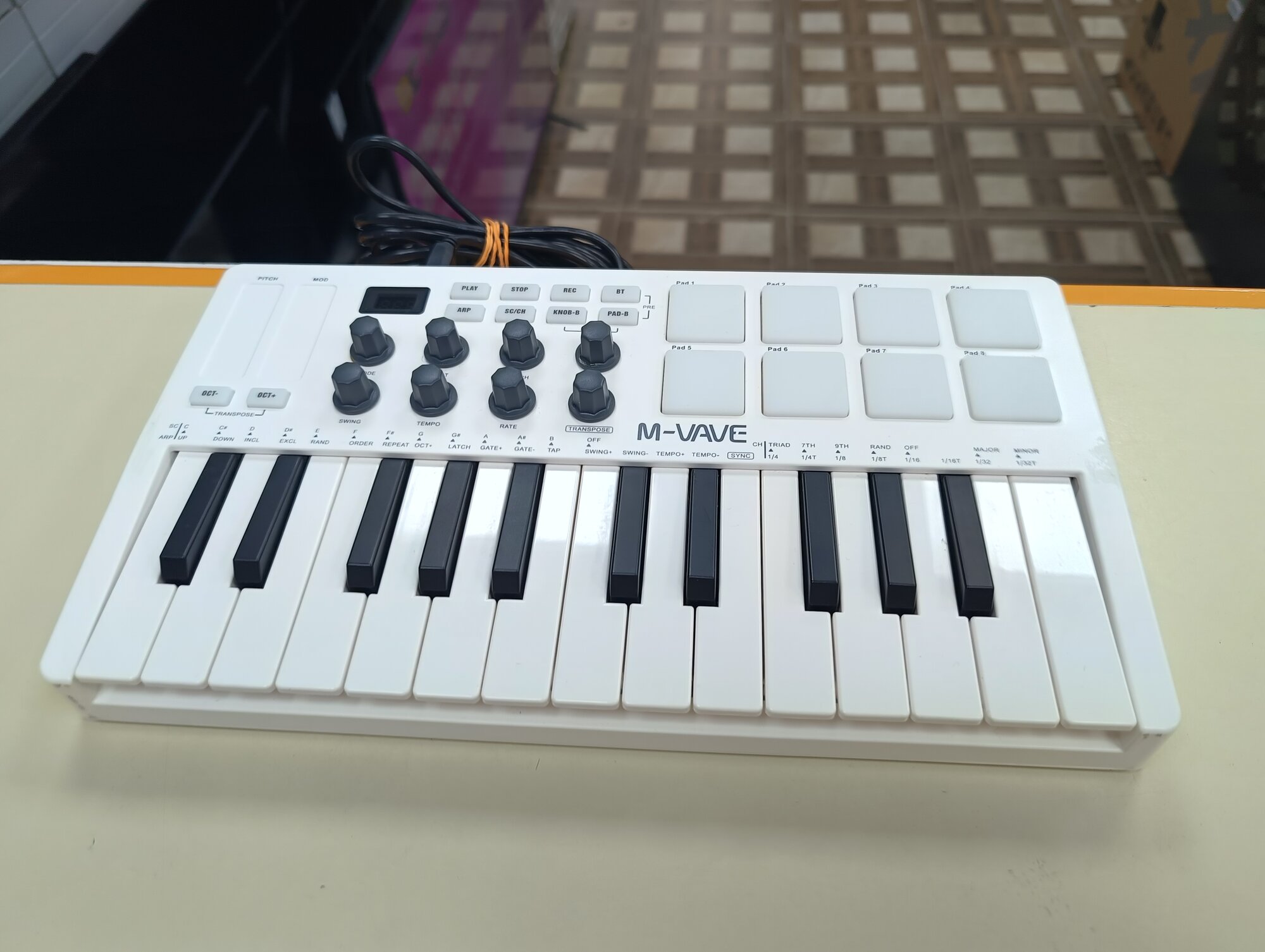 MIDI-клавиатура SMK-25 M-WAVE, USB Type B, малоразмерные клавиши