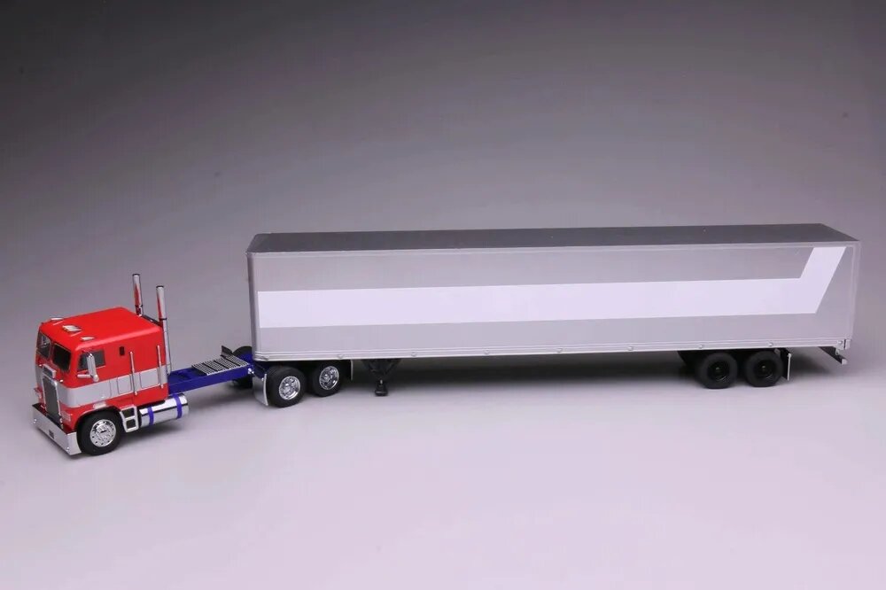 Коллекционная Машинка 596 1:64 2026 HEC Beijing Peterbilt Optimus Prime Flenaka Truck Diecast Model Collection Gifts