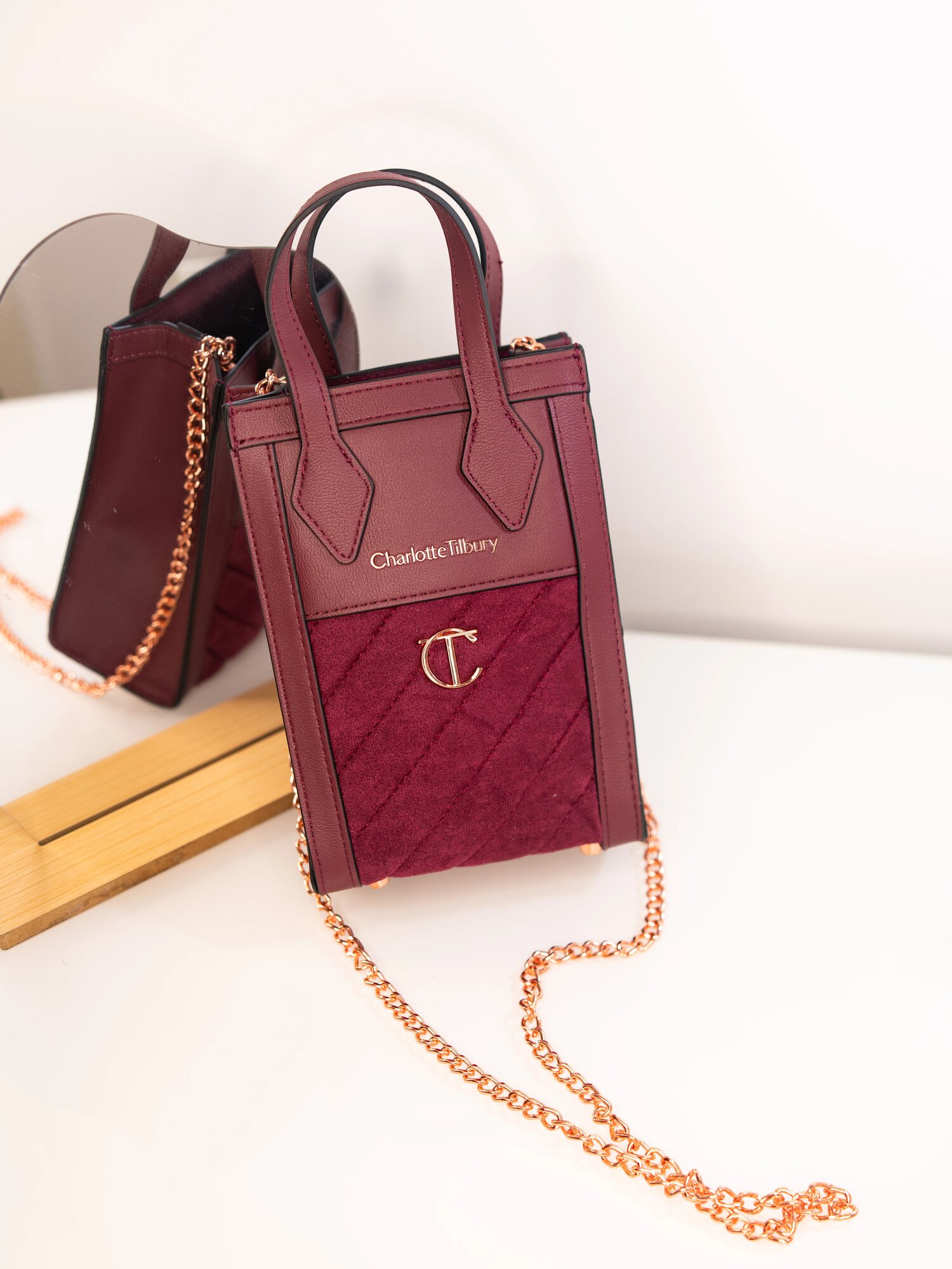 CHARLOTTE TILBURY CT Мини-тоут-сумка Красный Винтажный стиль Использование натуральной кожи Компактная сумка для