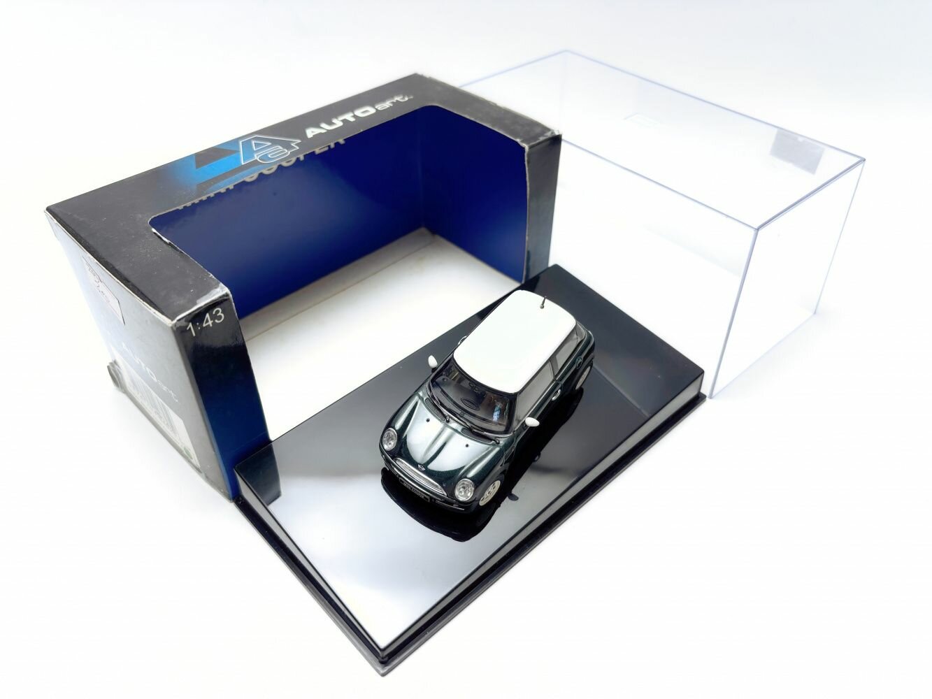 AUTOART 1/43 COOPER BMW Mini, британская зеленая литая модель автомобиля