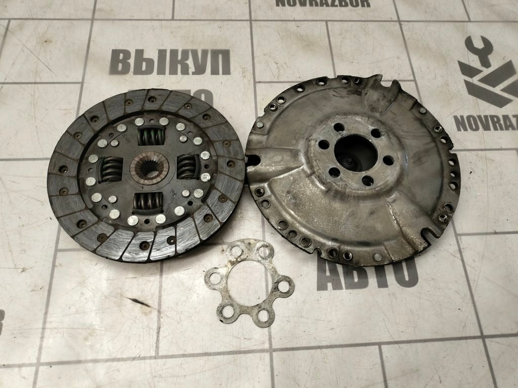 Комплект сцепления VW Golf 2 Jetta 2 83-92