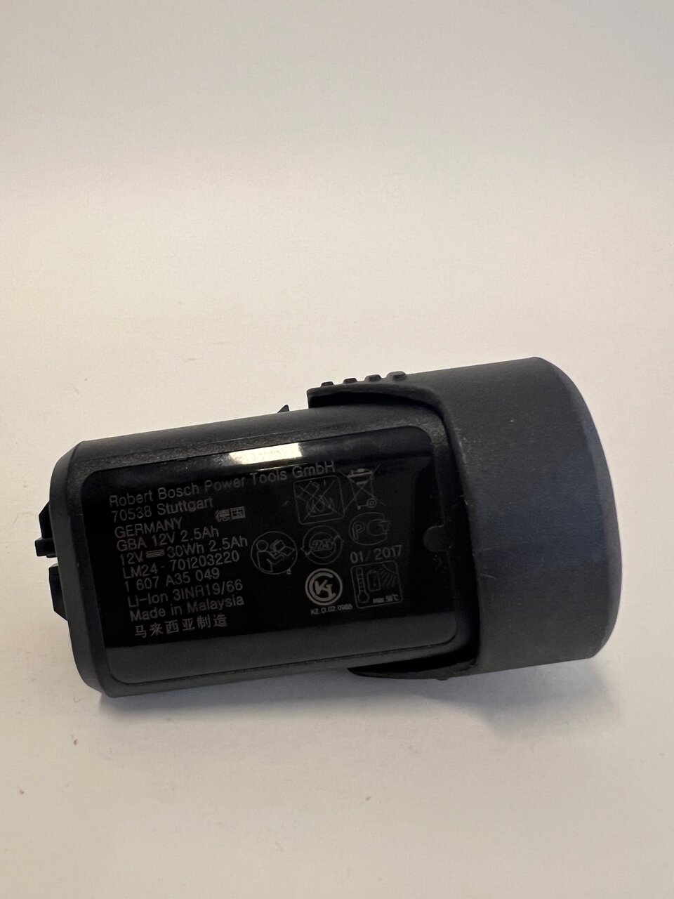 Аккумуляторный блок 12 В Li 2.5 Ач для инструмента BOSCH 1607A35049