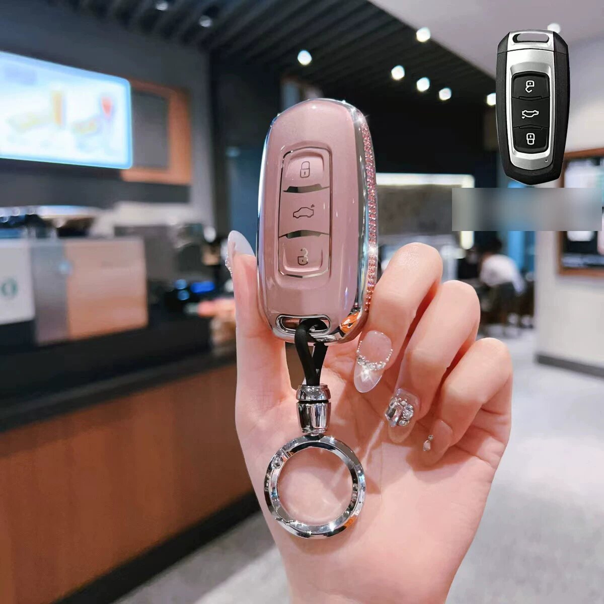 Розовый брелок с боковым сверлом и кольцевой застежкой для Geely Emgrand GS