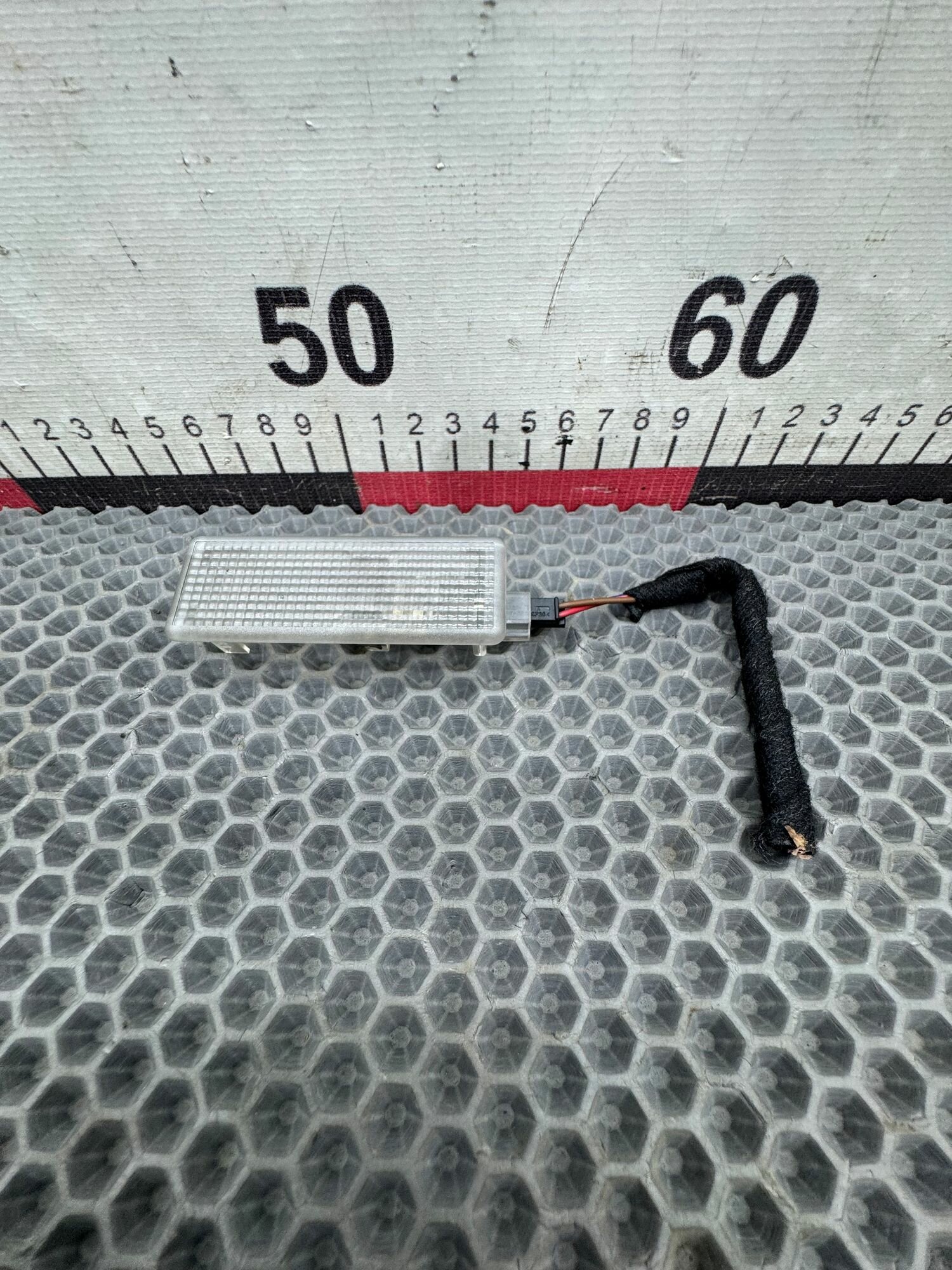 Подсветка двери BMW E60 E65 X5 E70
