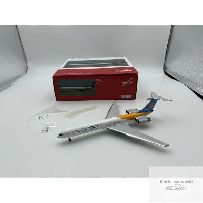 Herpa Wings 1/200 Масштабная модель самолета Ил-62 российского авиастроителя Ильюшин из сплава