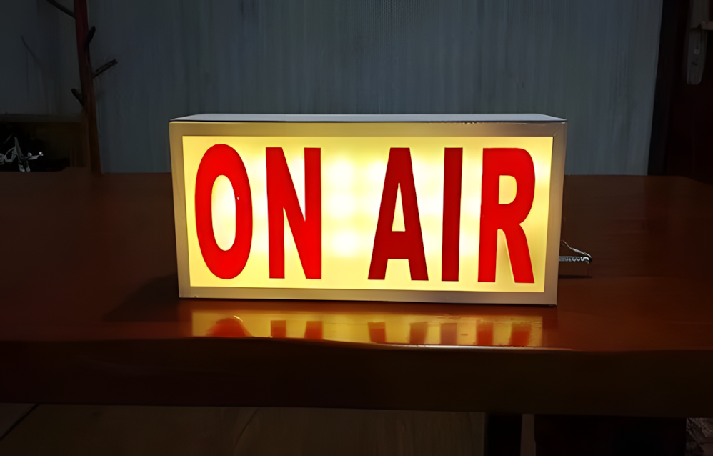 Светильник On Air светодиодный настольный светильник для кабинета 220В/12В красный