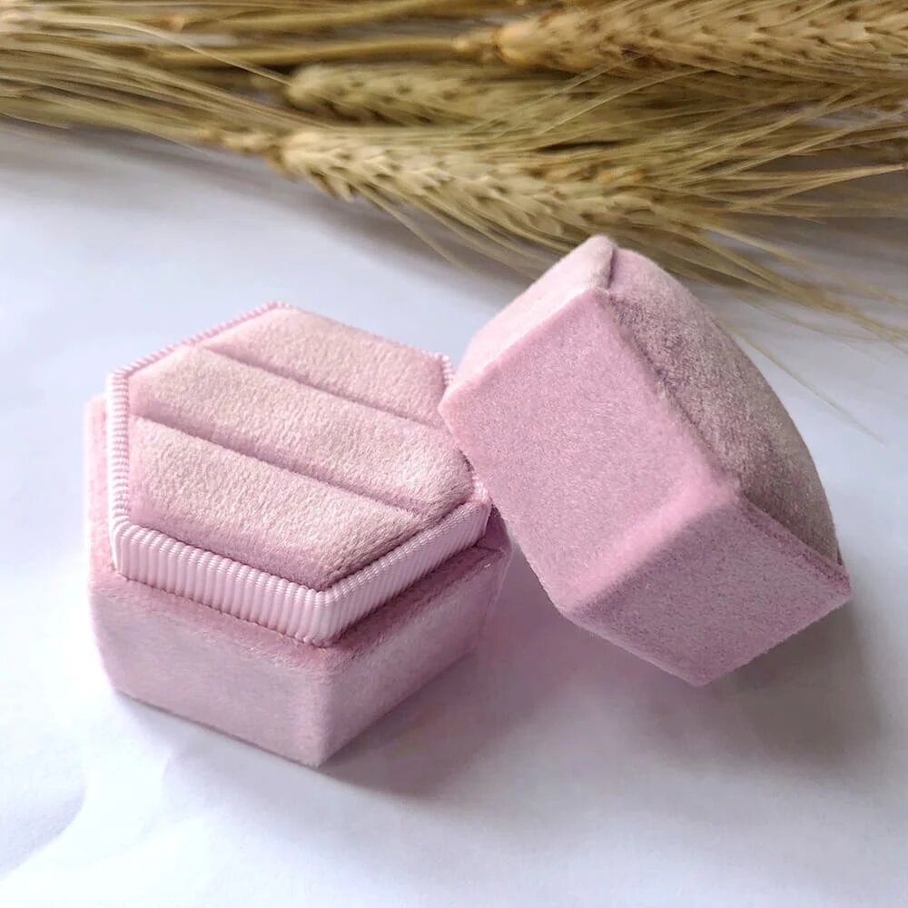 Бархатный бокс для колец Fujian