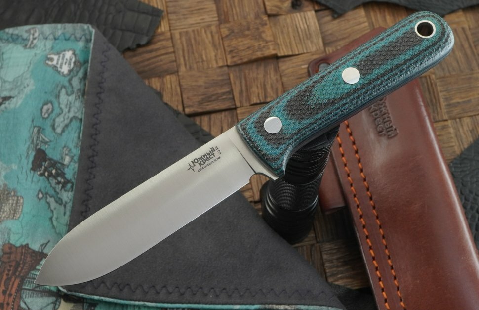 Нож Южный Крест Кефарт mini, сталь VG-10, линза, рукоять красно-синяя микарта, насечка