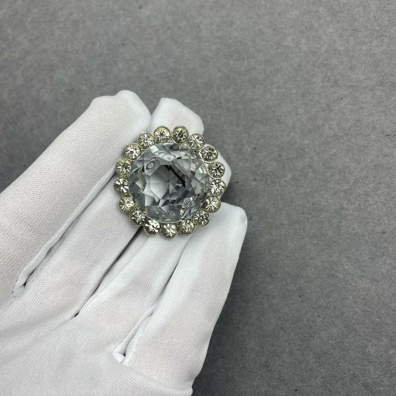 Брошь винтажная Редкая