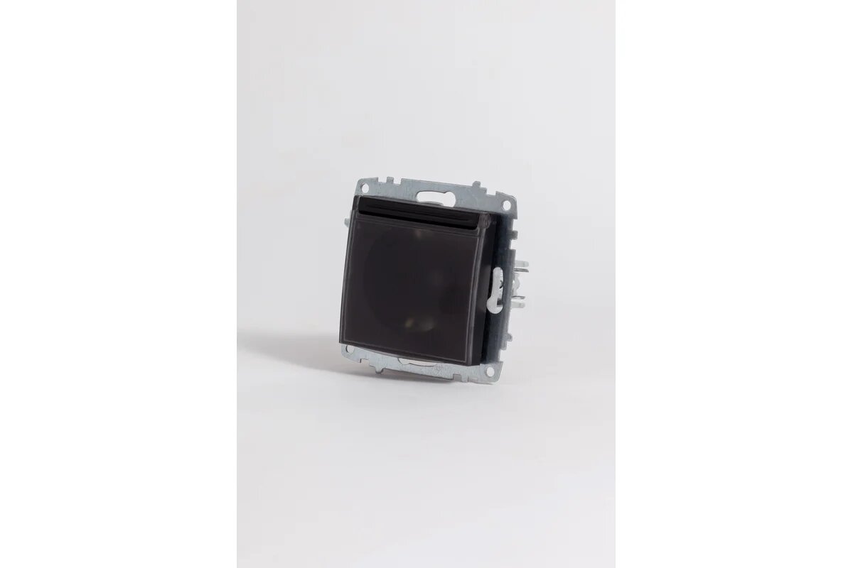 Розетка ELBI Zena Vega черный матовый с крышкой, заземление, пластик/металл, 16 А, IP20, квадратная, встраиваемая горизонтальная монтажная конструкция.