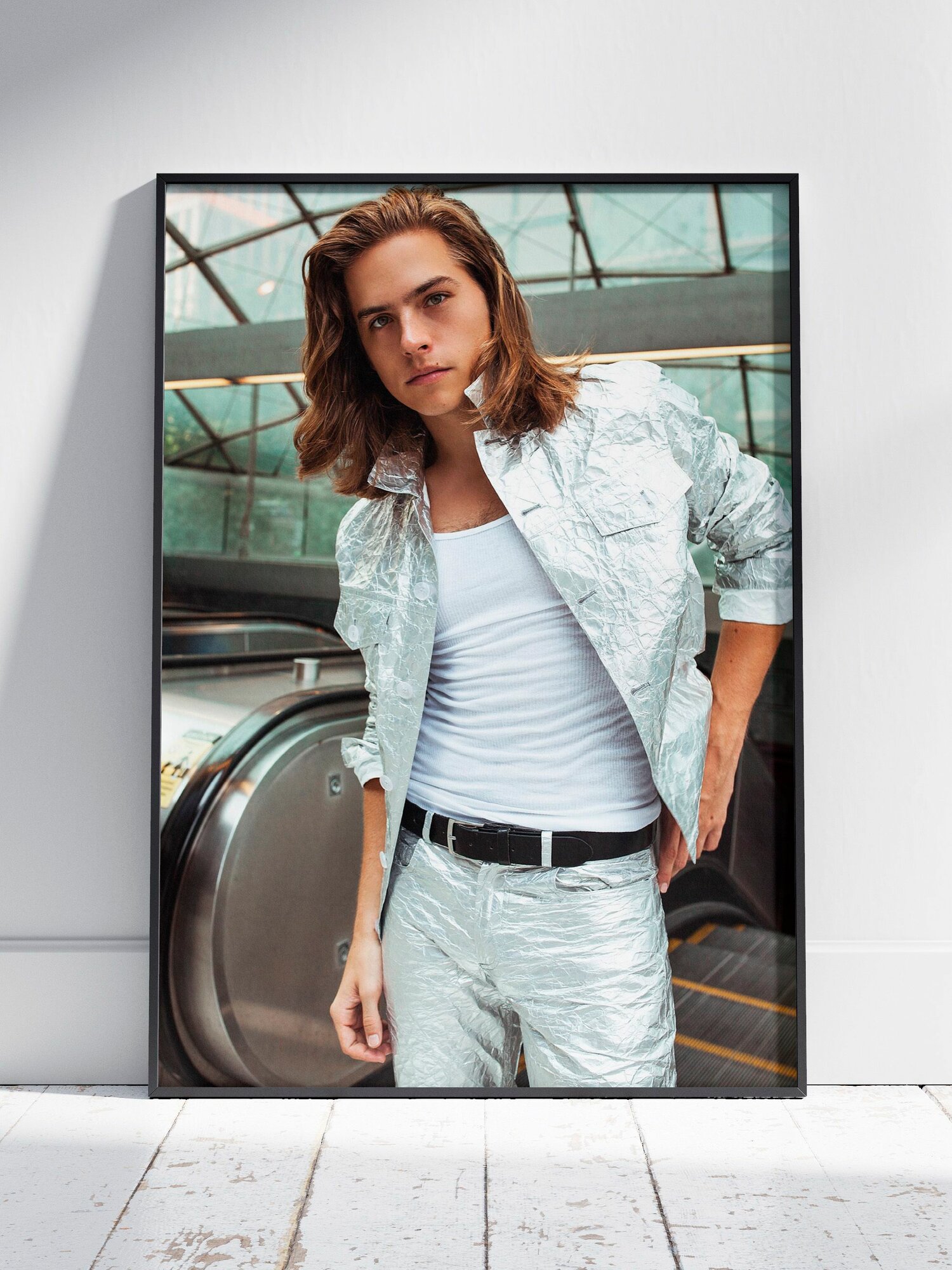 Плакат на стену для интерьера Дилан Спроус (Dylan Sprouse 3) - Постер по актеру фильма, кино, сериала формата A3 (30x42 см)