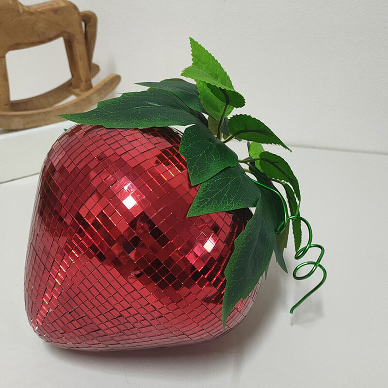 Внутренняя отделкаЗеркальное отражение，Красный, Форма клубники 16*16CM (Цвет товара: красно-клубничный; Диаметр: 16 см; Высота: 16 см)