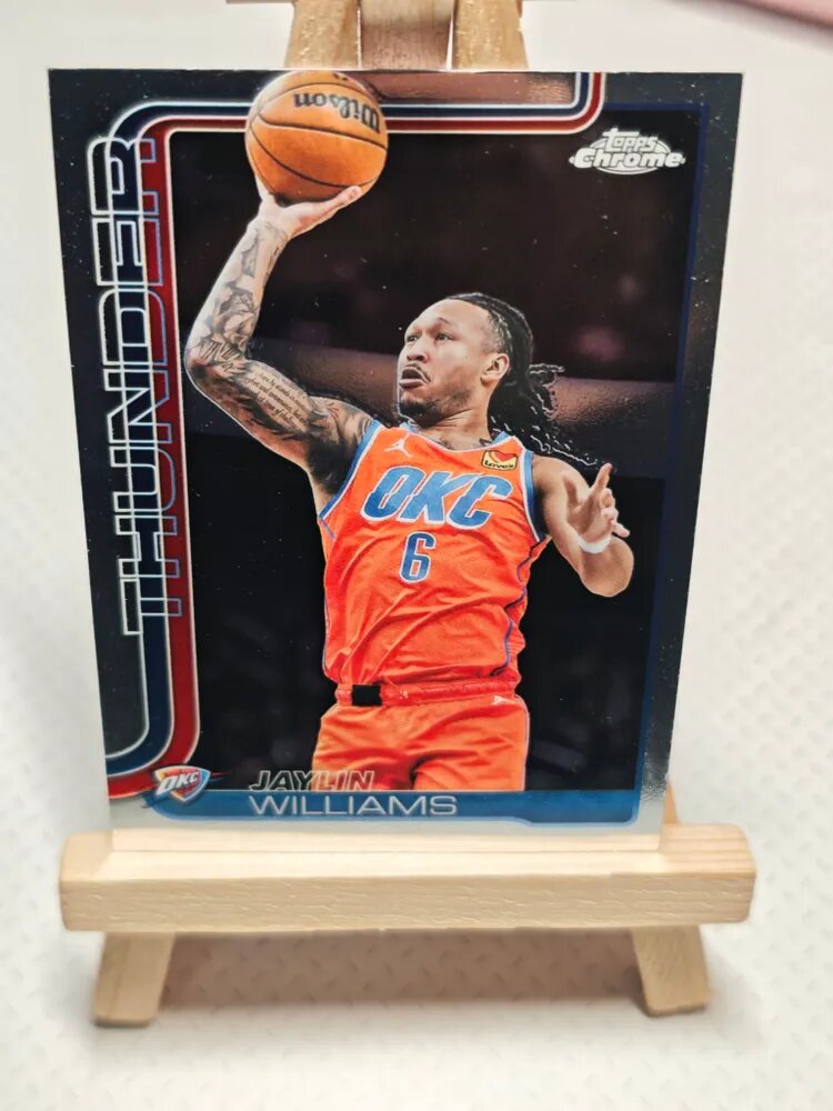 Коллекционные баскетбольные карточки Topps NBA, специальное издание.