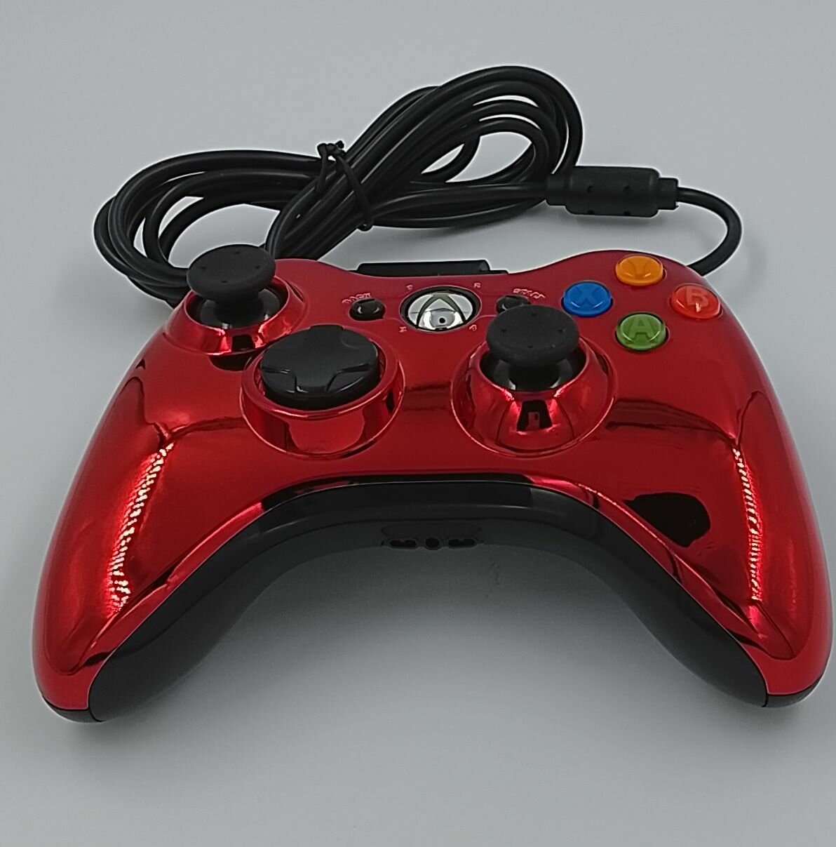 Геймпад проводной для Xbox 360 и PC, белый (Chrome Red)