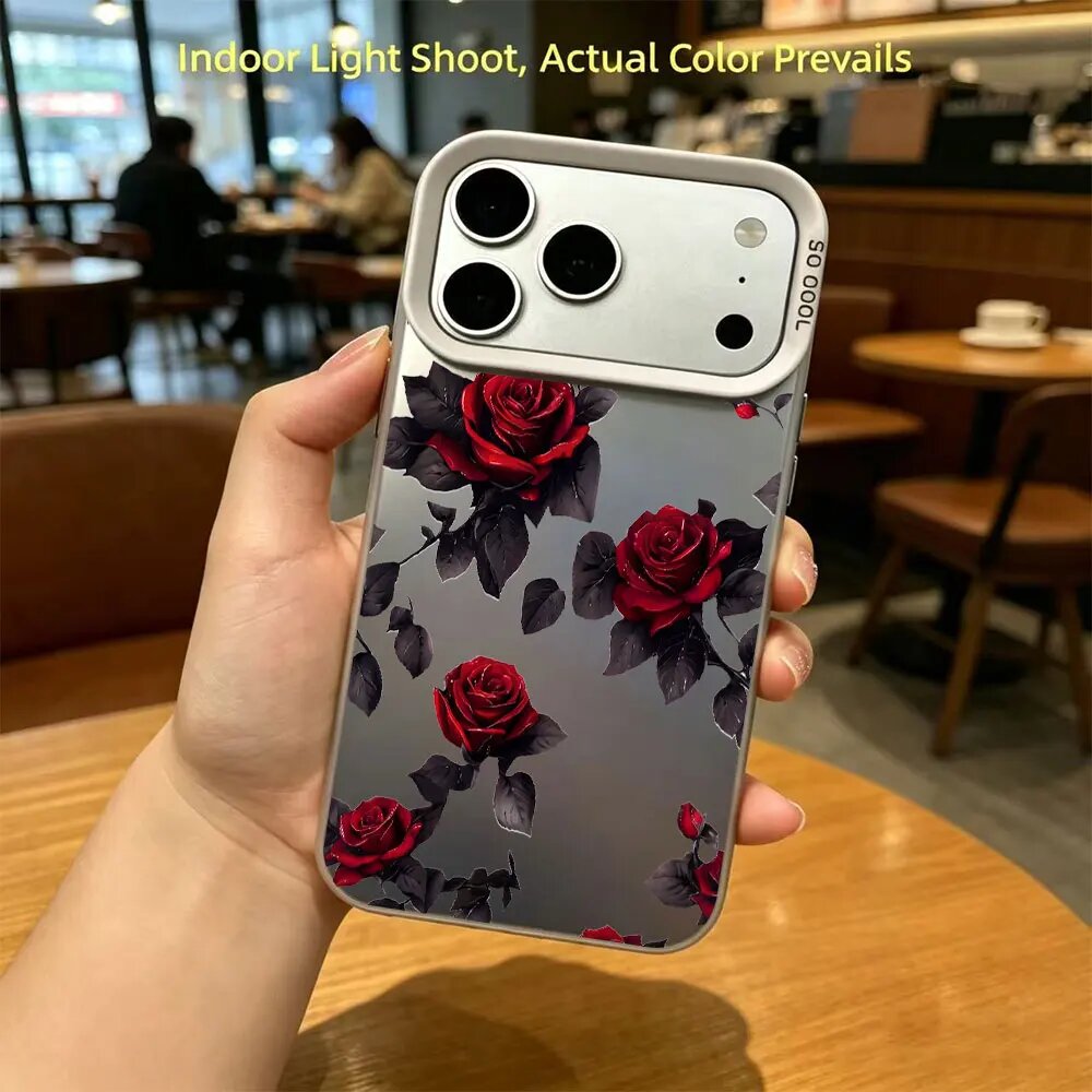Белый чехол с розами для iPhone 17 Pro Max