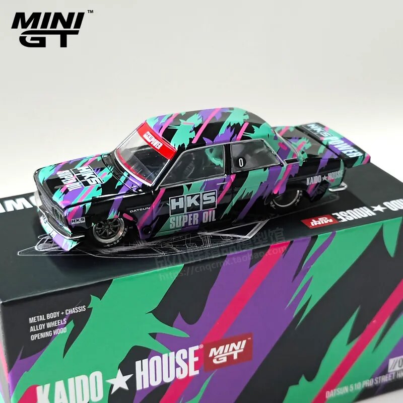 Коллекционная машинка KAIDO x HOUSE MINI GT 1/64 KHMG068 Datsun 510 Pro Street HKS V1