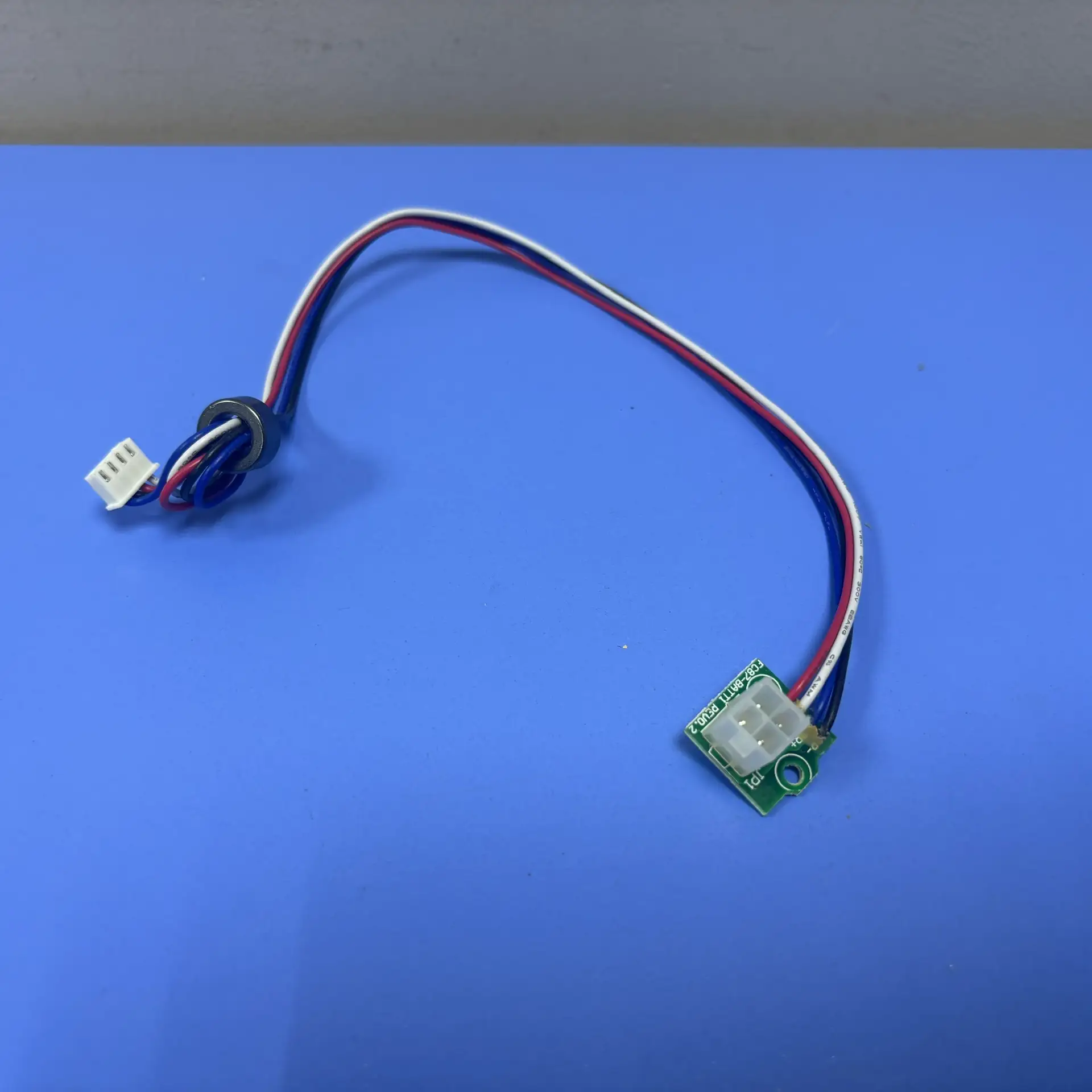 Шлейф аккумулятора для робота-пылесоса Philips FC8774