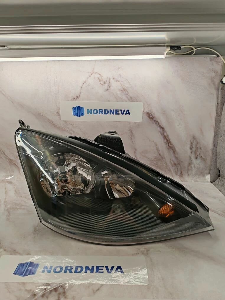 Фара правая для Ford Focus 1 2001-2005, Форд Фокус 1 фара правая DEPO 431-1152R-LDEM2 (oem 1343653)