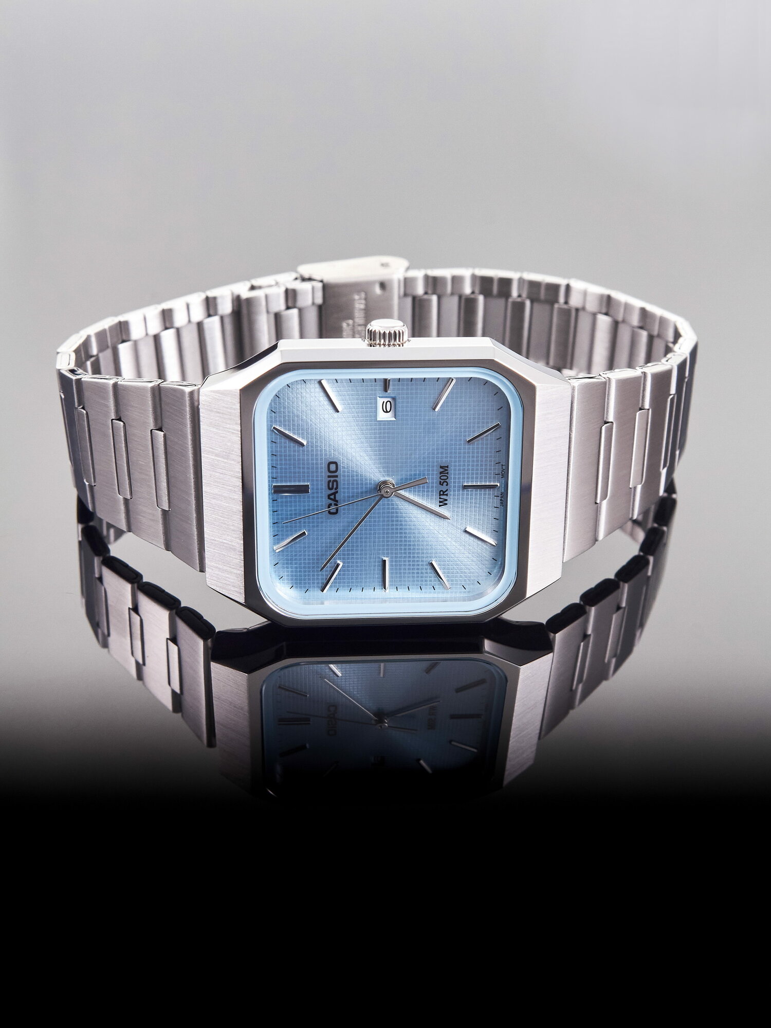 Наручные часы CASIO Классика, хром — фото 1