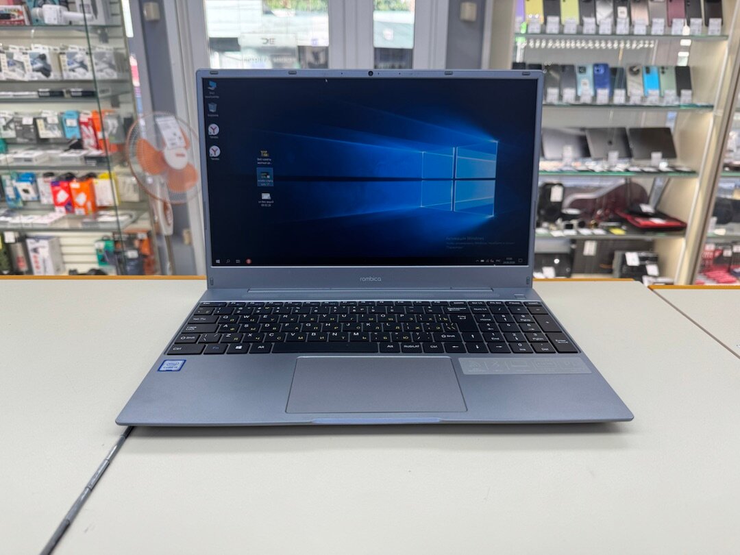 Ноутбук ROMBICA myBook Discovery; Core i5-8259U, Intel Iris Plus Graphics 655, 8 Гб, 240 Гб, б/у уценка