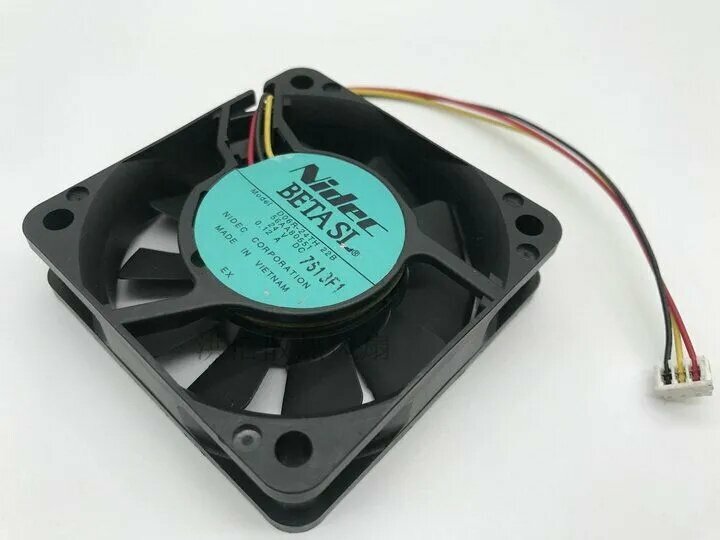 Вентилятор Охлаждения Nidec 6015 D06R-24TH 22B DC24V 0.12A 3PIN 60 60 15мм ,60MM Вентилятор