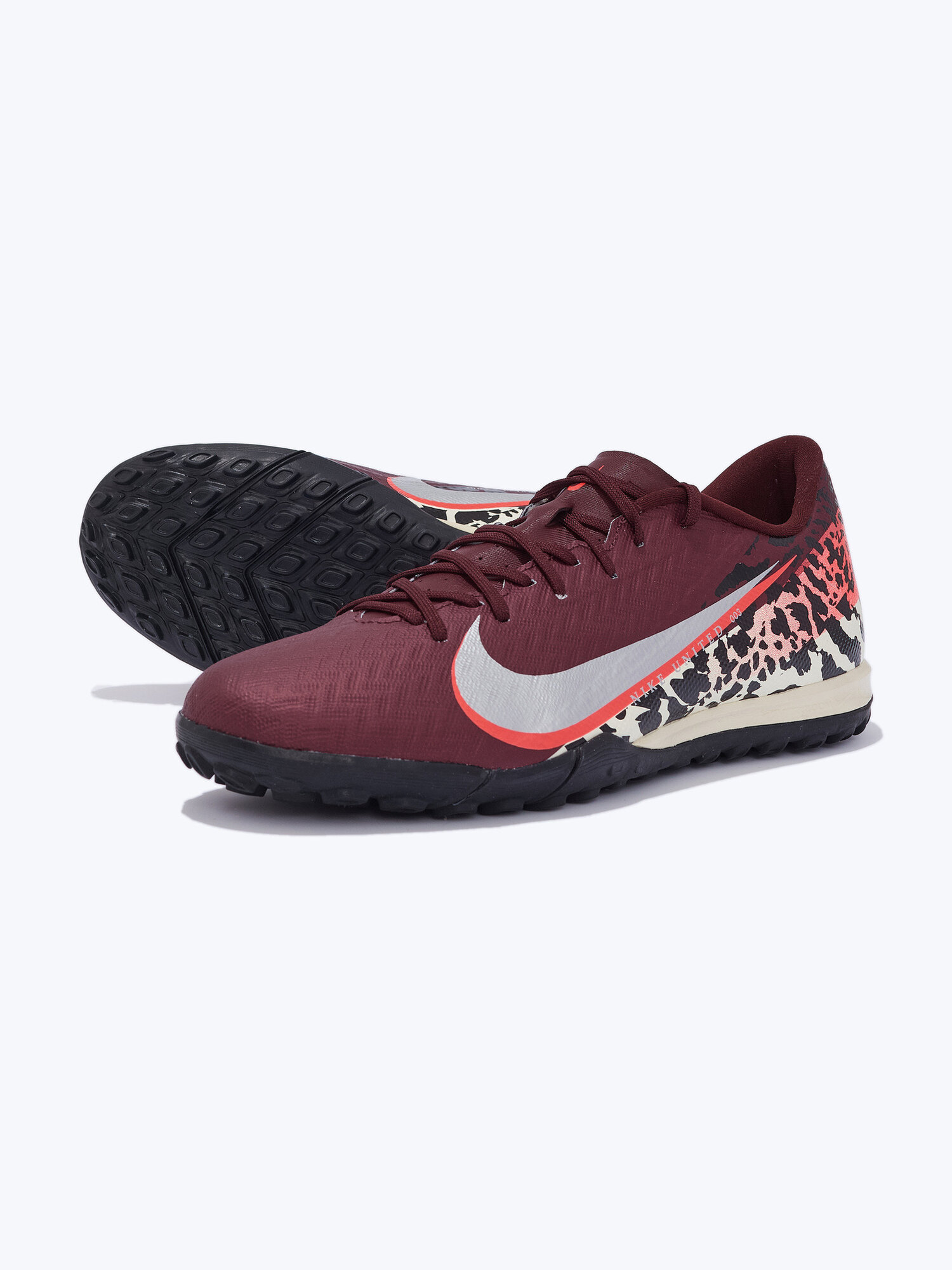 Сороконожки NIKE