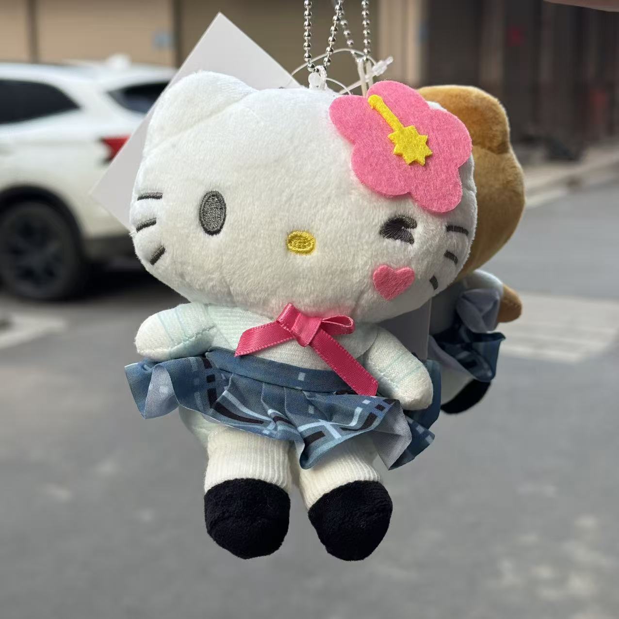 Sanrio Heisei Uniform Series Белая Кисси Плюшевый Ключен в 5 см Высотой