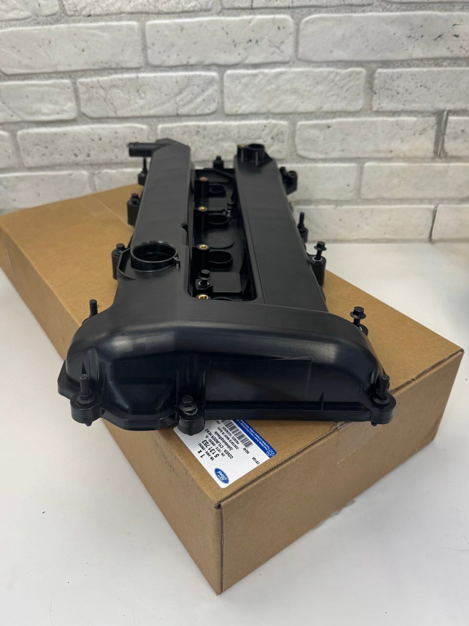 5131753 Оригинальная клапанная крышка Ford