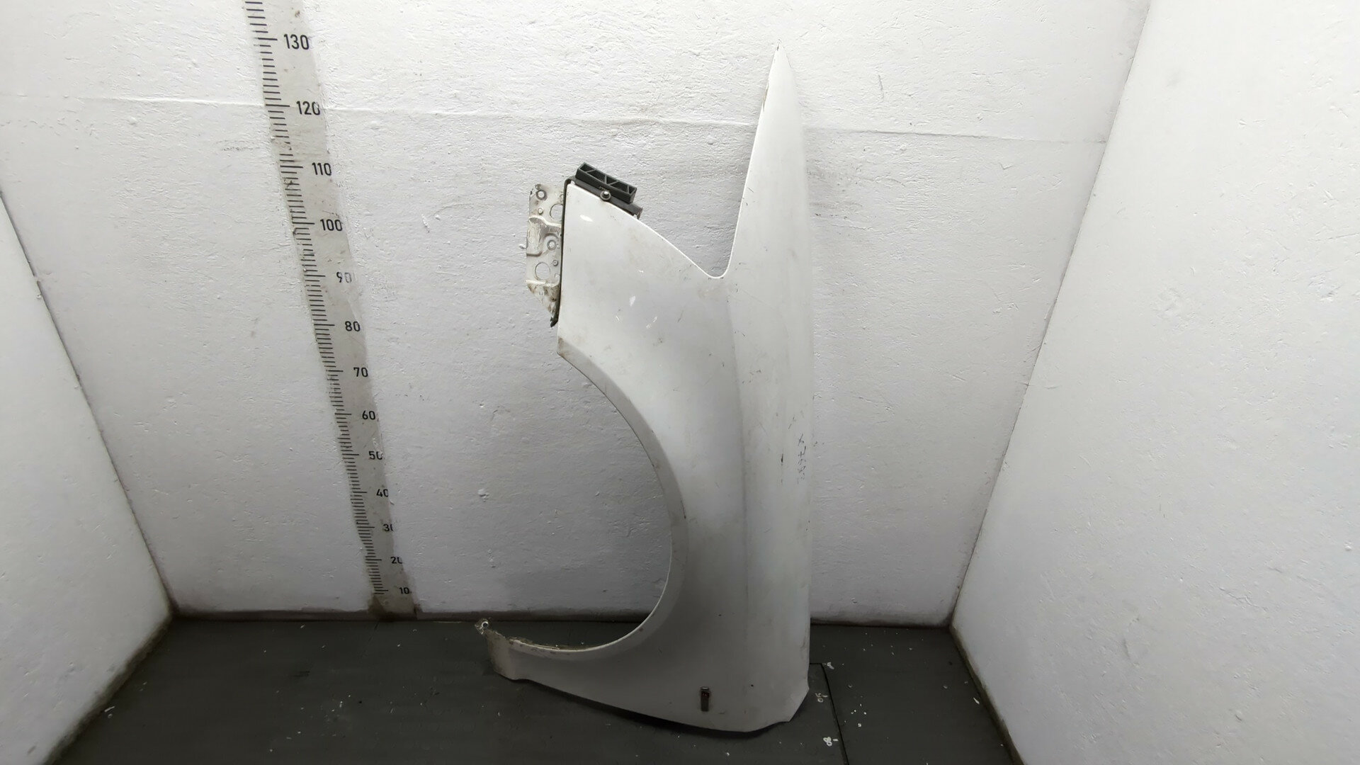 Крыло левое переднее Audi A6 (C6) Б/У