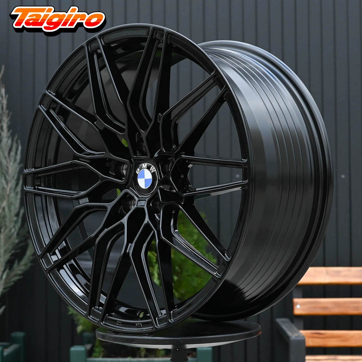 Комплект литых дисков R19 BMW M-Стиль 8.5J ET35 5*112 Черный (D001)