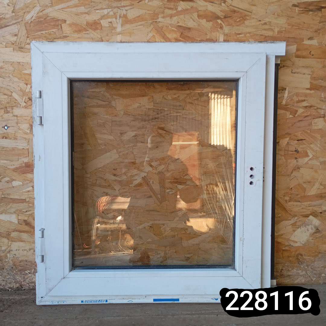 Пластиковые Окна Б/У 800(в) х 750(ш) Некондиция