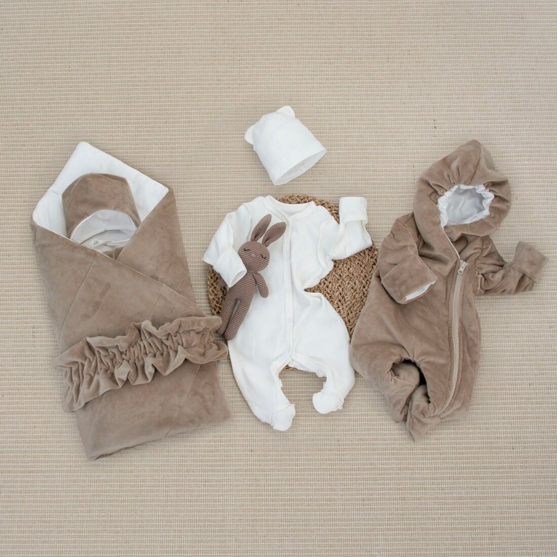 Комплект на выписку 5 предметов "Классика", демисезонный, шоколад