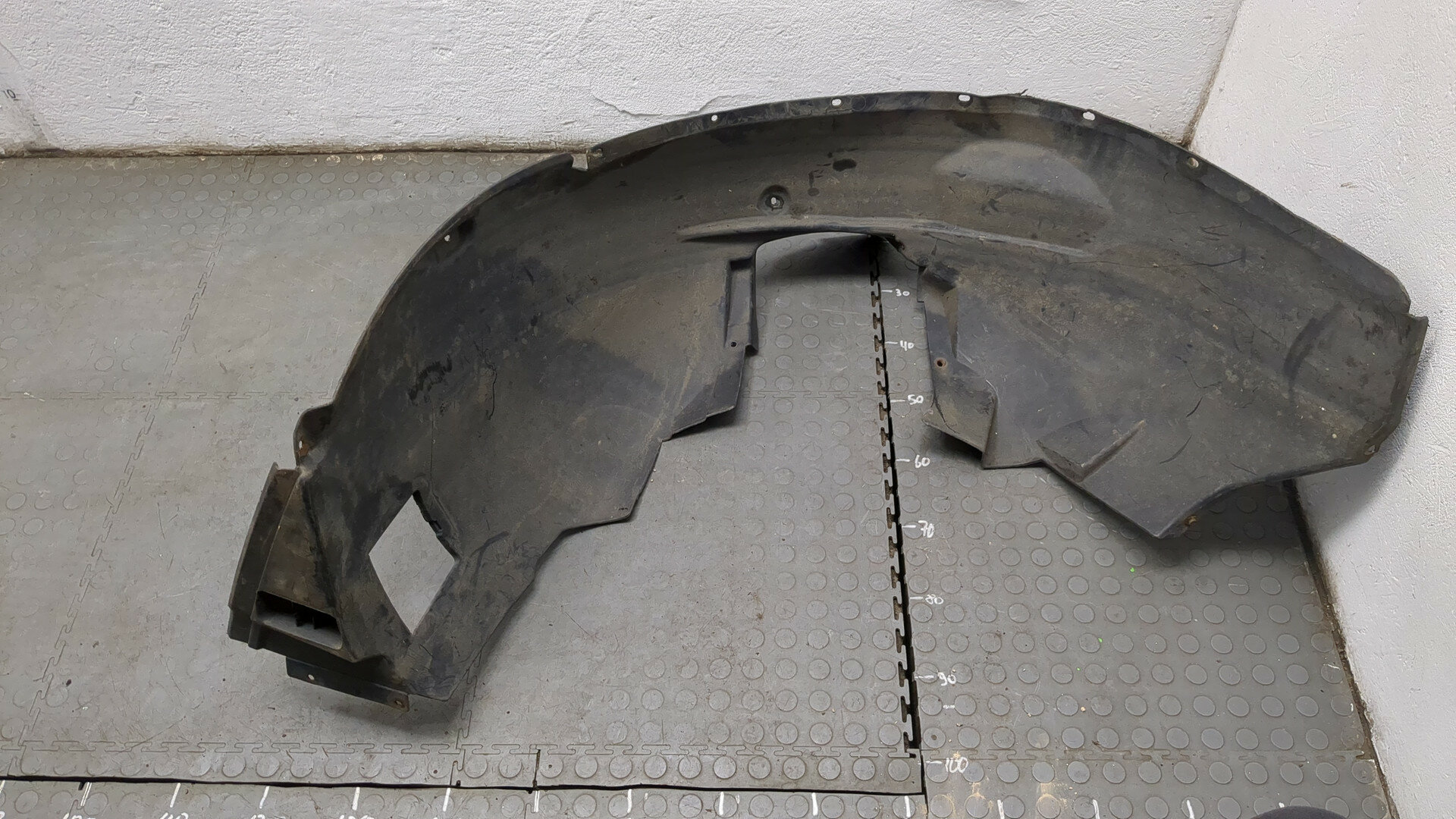 Защита арок (подкрылок) левая передняя BMW X5 E53 Б/У