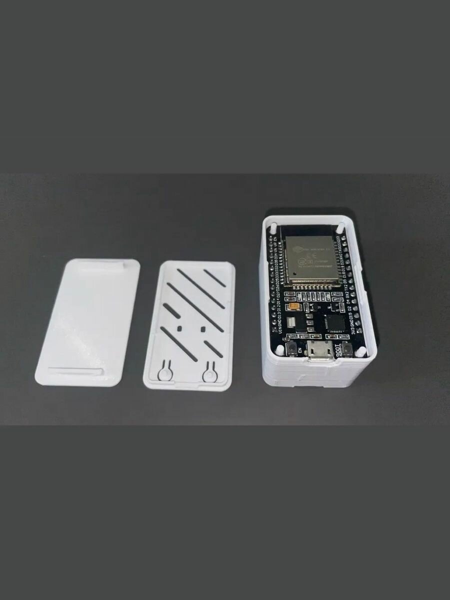 Корпус для ESP32 / Открытый доступ к пинам
