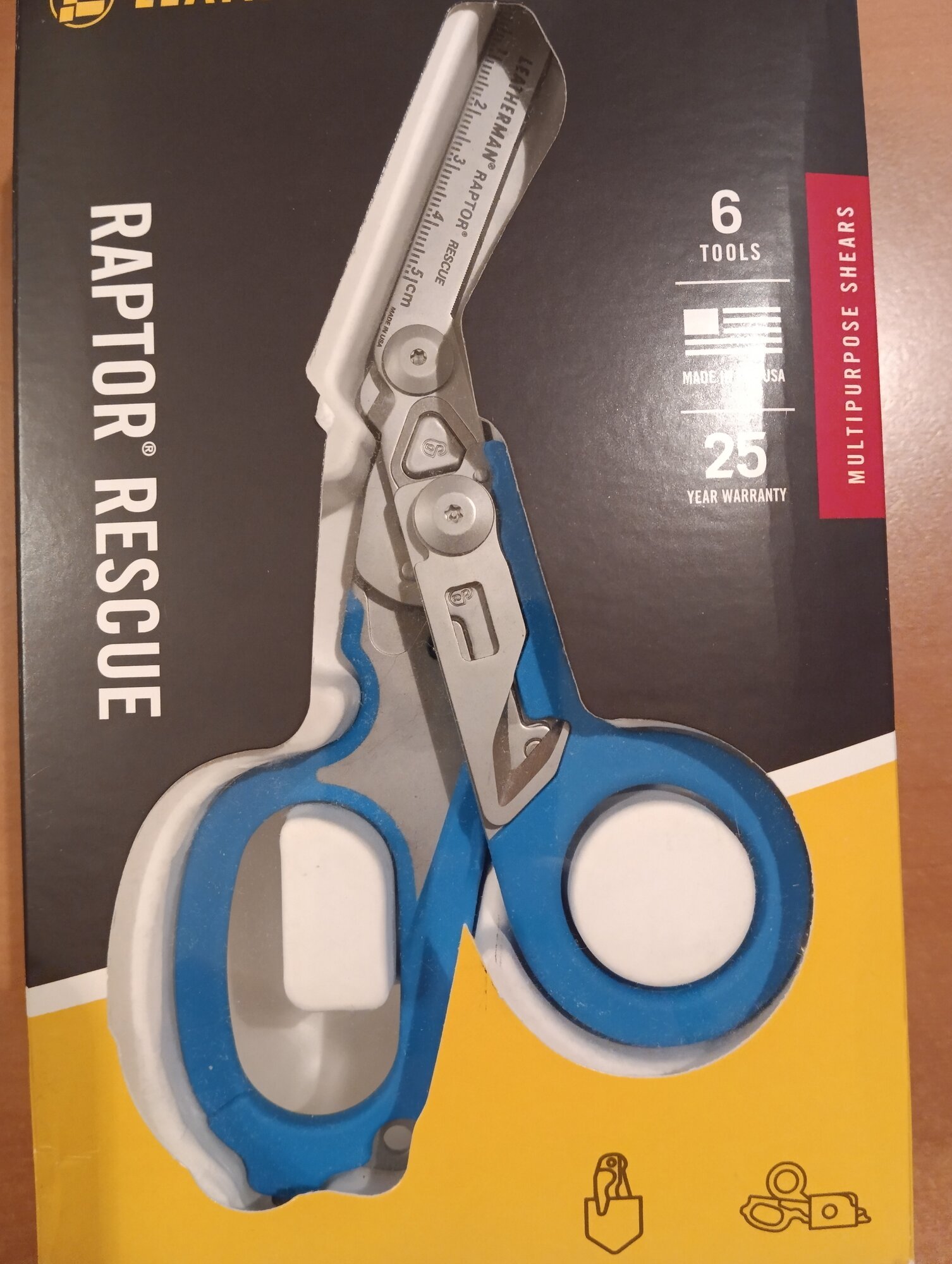 Мультитул Leatherman Raptor Rescue синий