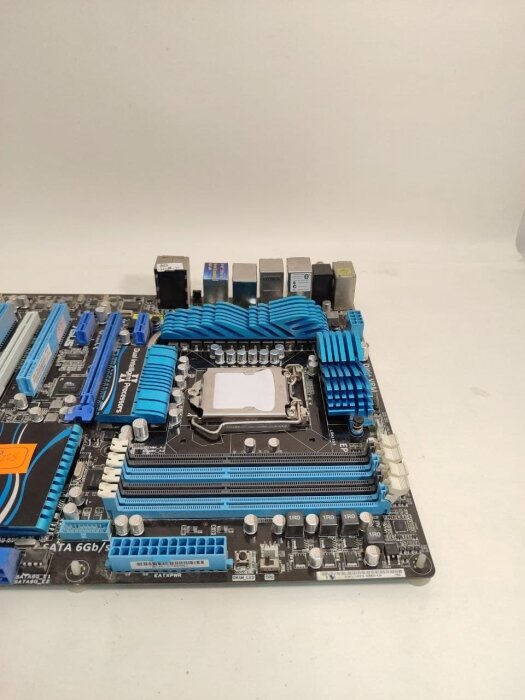 Материнская плата 1155 Asus P8P67 Deluxe