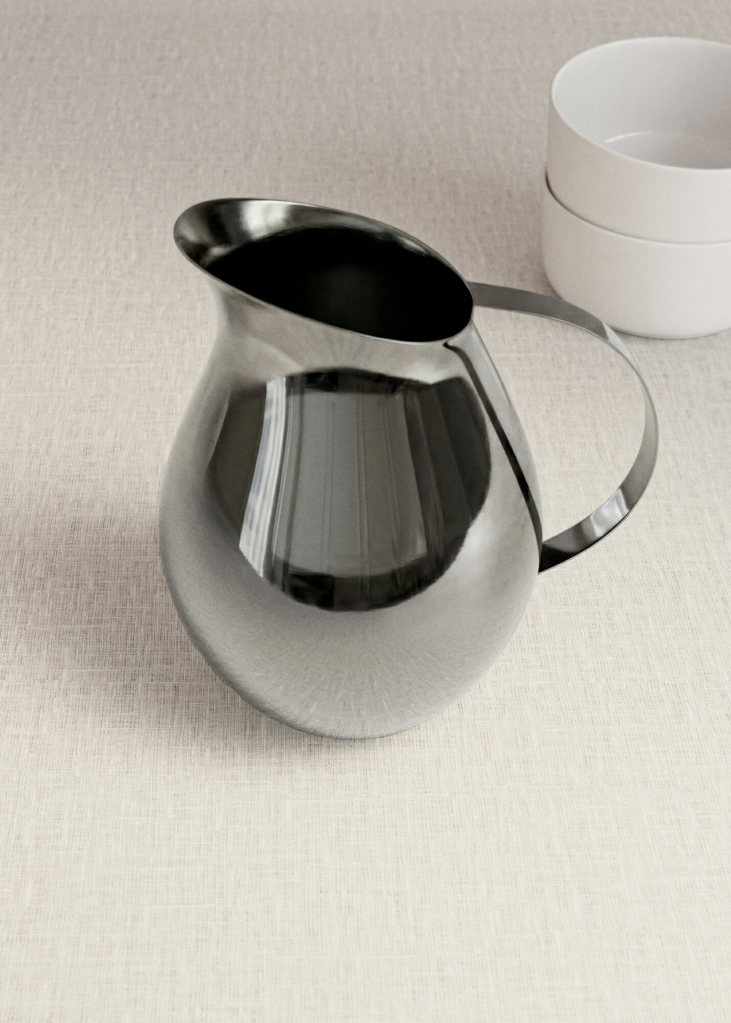 Кувшин из нержавеющей стали MANGO Цвет Серебро 1,5 л. 20х16х6 см