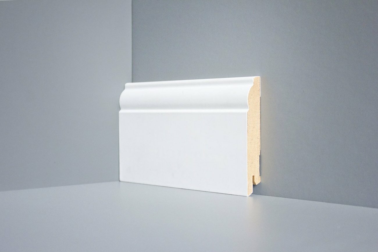 Плинтус МДФ Line White W 04 - 100