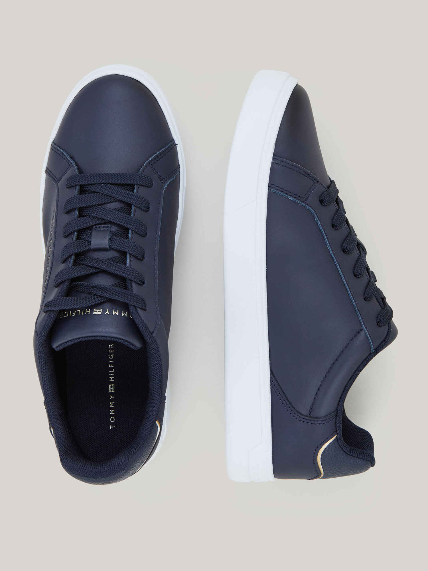 Кеды TOMMY HILFIGER ESSENTIAL COURT SNEAKER, размер 36 EU, темно-синий — фото 1