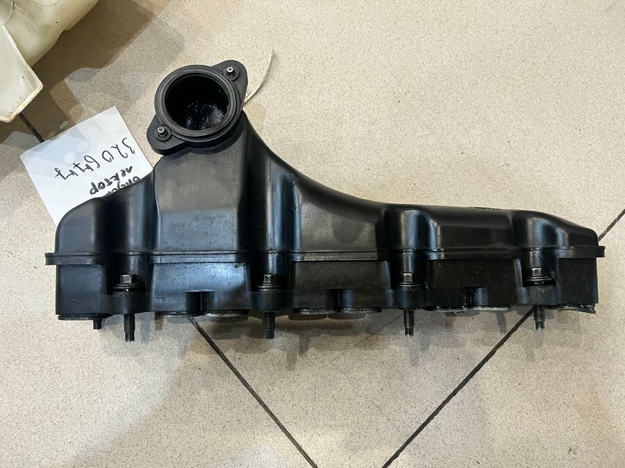 Коллектор впускной от Ford Transit 7 2006-2014