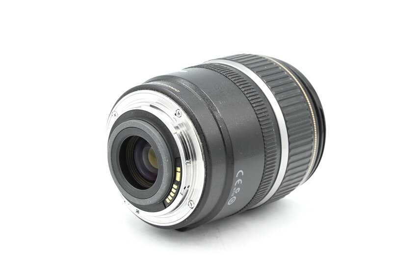 Объектив Canon EF-S 17-85mm f/4-5.6 IS USM