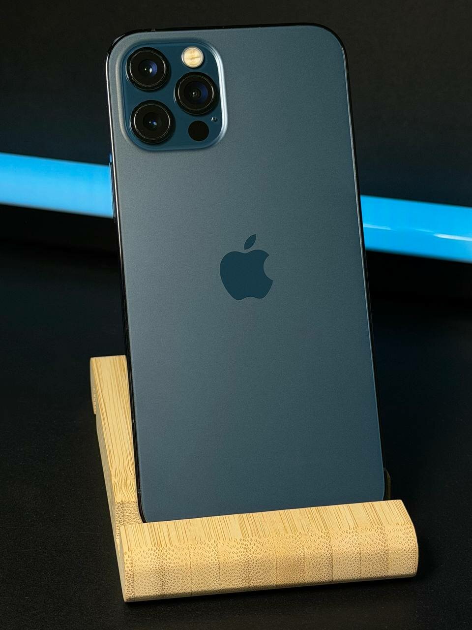 Смартфон Apple iPhone 12 Pro 128 ГБ, nano-SIM + eSIM, синий